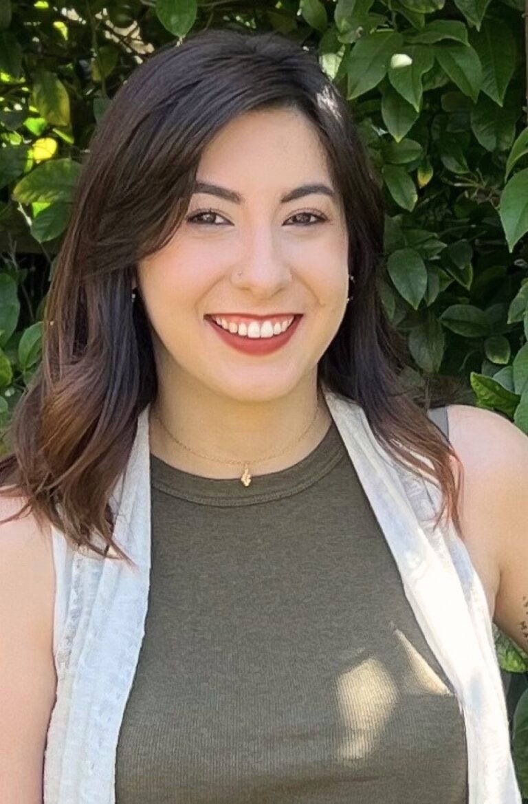 Author Spotlight: Mallory Marlowe - Bookcase and Coffee